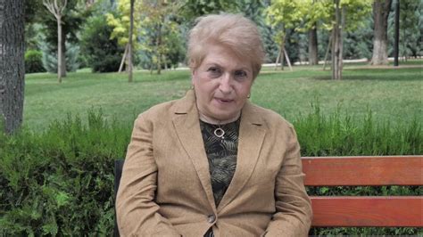 ლილი საფაროვას ოჯახი Youtube