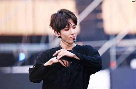 280517 The Exordium Baekhyun Baekhyun Exo Baekhyun Byun Baekhyun