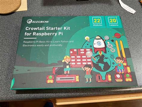 Elecrow Crowpi L Raspberry Pi Laptop Review Learn To Program The Gadgeteer