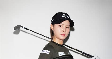 엘르골프 Klpga 투어 임희정·이세희와 의류 후원 협약