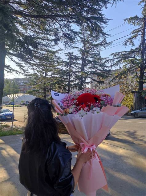 ყვავილების სახლი მელისა Kutaisi