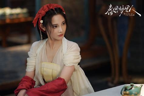 导演，您自己看看这像话吗！《春闺梦里人》的运镜太令人窒息了春闺梦里人导演镜头新浪新闻