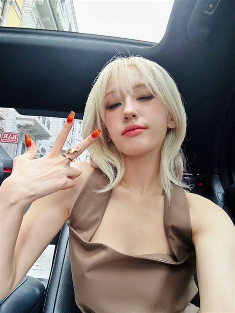 요즘 전소미 금발머리 사진  연예이슈 수다방 네모판