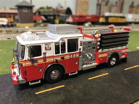 Code 3 Fdny Engine 40 1906978249