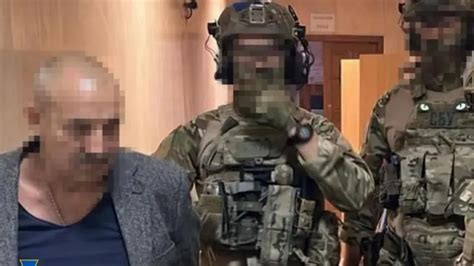 Хмельницький МСЕК У посадовиці знайшли вдома 6 мільйонів доларів готівкою Bbc News Україна