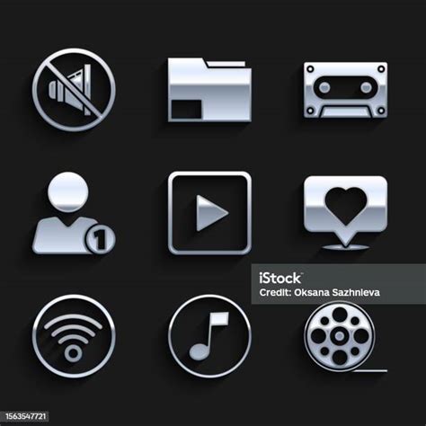 정사각형으로 재생 음악 노트 톤 필름 릴 좋아요 및 하트 Wifi 무선 인터넷 네트워크 친구 추가 레트로 오디오 카세트 테이프 및 스피커 음소거 아이콘을 설정합니다 벡터