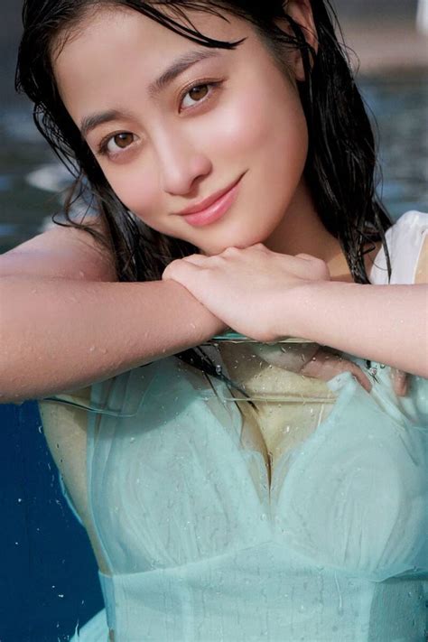 Yahoo オークション 橋本環奈 写真集 『 カレイドスコープ 』 ポスカ