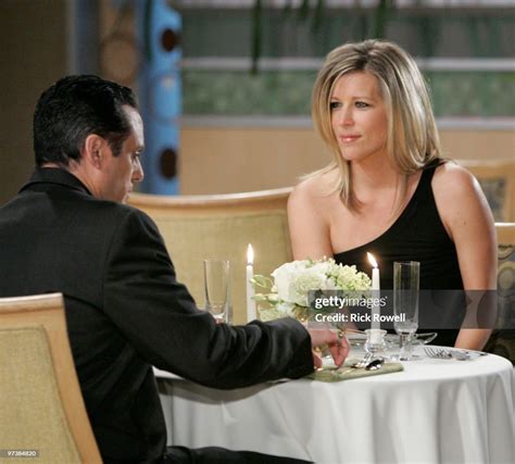 Hospital Maurice Benard And Laura Wright In A Scene That Airs The
