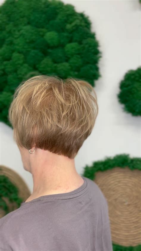 Важливість спілкування 🗣️ Фарбування волосся — це як онлайн шопінг якщо не уточнити всі деталі