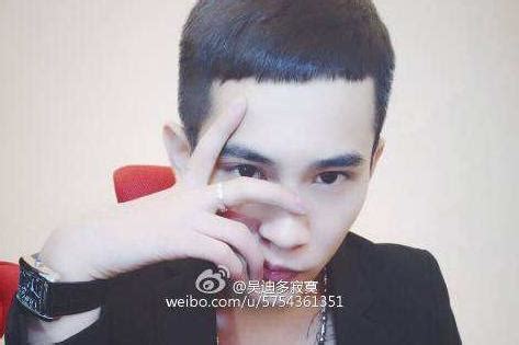 MC吴迪快手第一著作战神榜出版后被MC祥龙而喊出名受说道
