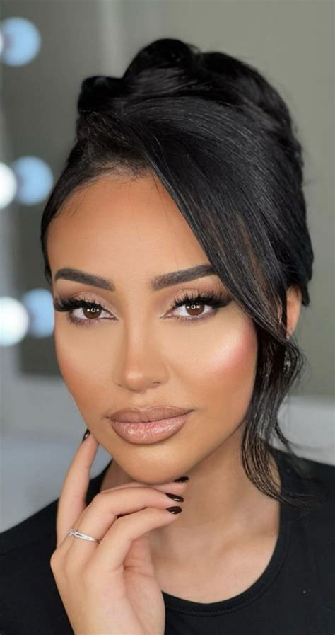 30 Dazzling Makeup Looks For Every Occasion Soft Glam 90s Upstyle