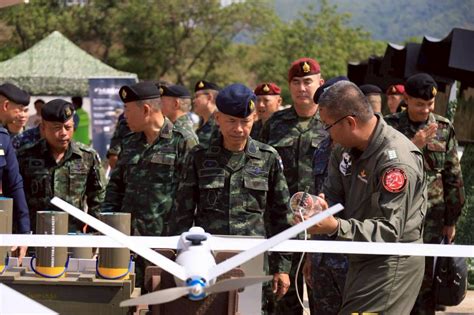 กองทัพไทยทดสอบโดรนโจมตี ฝีมือคนไทย พัฒนาสู่การผลิตใช้งานจริง กองบัญชาการกองทัพไทยได้จัดการ