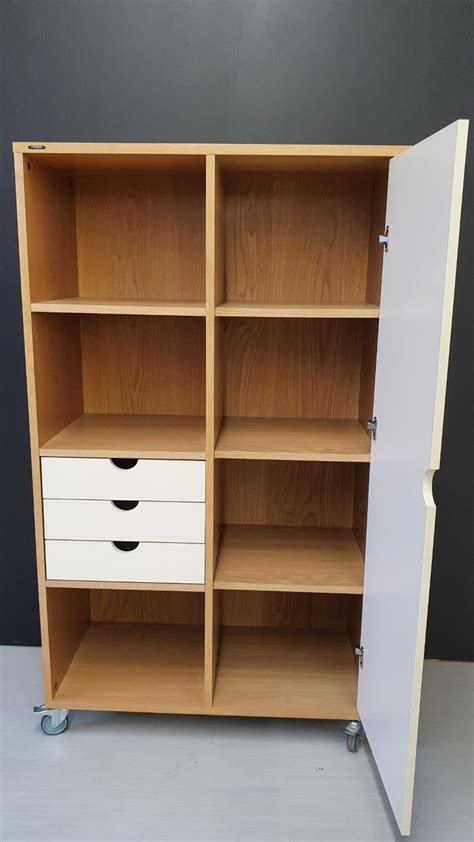 Reoler Og Skap Med Hjul Fra Svenheim Degvold Kontormøbler As