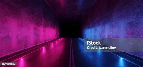 아스팔트 시멘트 도로 더블 줄 지어 공상 과학 미래 콘크리트 벽 지 하 어두운 밤 자동차 쇼 네온 레이저 빛나는 보라색 블루 아크 가상 무대 쇼룸 3d 렌더링 0명에 대한
