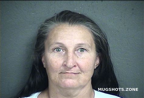 Hood Donna Mechell 10232022 Wyandotte County Mugshots Zone