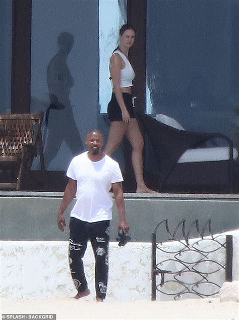 Jamie Foxx And His Girlfriend Alyce Huckstepp Hold Hands On A Romantic