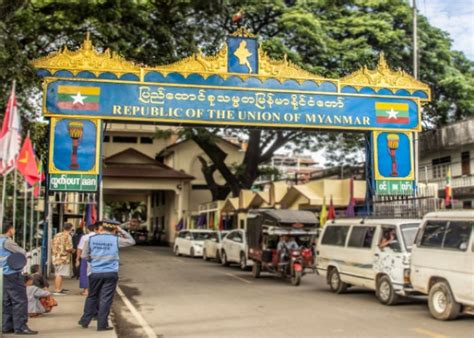 တာချီလိတ်ကုန်သွယ်ရေးစခန်းမှ ထိုင်း၊ တရုတ်နိုင်ငံတို့နှင့် ကုန်သွယ်မှုလုပ်ငန်းများ ဆောင်ရွက်လျက်ရ