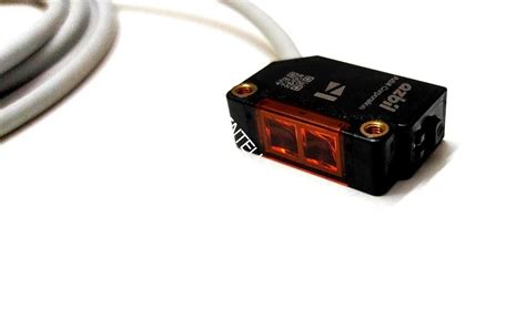 Diffuse Scan Black Azbil Distance Adjustable Photoelectric Sensor For Object Detection At Rs