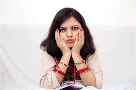 Stock Or Forex Trading A Comprehensive Analysis For Intra Day Traders Stock Traders Videos