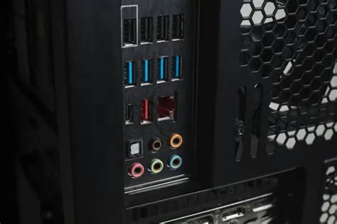 Usb 端口：不同颜色代表什么含义