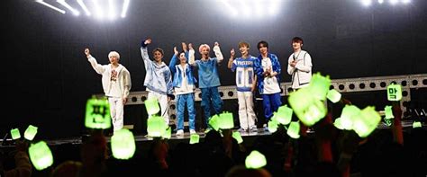 Dari Santai Sampai Garis Keras Termasuk Tipe Fans K Pop Apa Sih Kamu Dari Santai Sampai Garis Keras Termasuk Tipe Fans K Pop Apa Sih Kamu