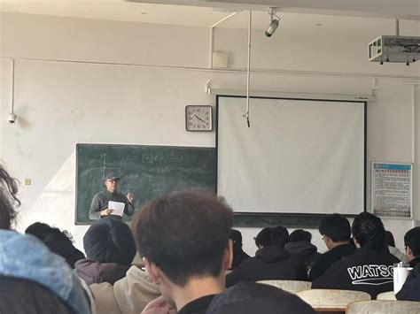 我院引进课程java Language Programming（《语言程序设计》） 国际教育学院