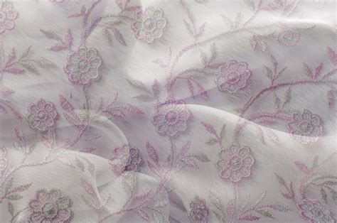 텍스처 배경 패턴입니다 흰색 바탕에 핑크 레이스입니다 흰색 레이스와 핑크 빛나는 배경 꽃과 레이스 패턴입니다 핑크 레이스 질감 배경 벽지에 대 한 폐쇄 골동품에 대한 스톡