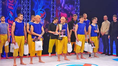 Чоловічий клуб Фрі файт Кубок України Фінал Youtube