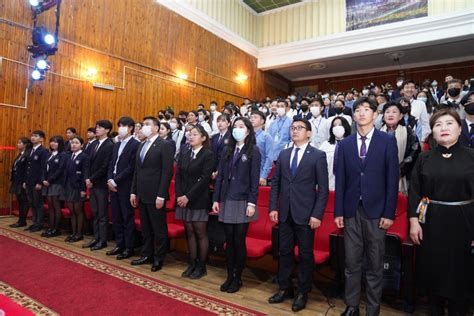 Налайх дүүргийн залуус “Иргэний андгай” өргөлөө