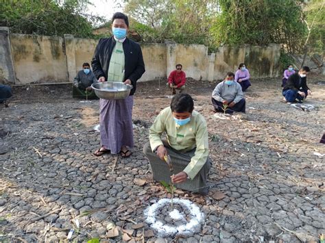 ခင်ဦးမြို့၌ ၇၅ နှစ်မြောက် စိန်ရတုပြည်ထောင်စုနေ့ကို ကြိုဆိုဂုဏ်ပ