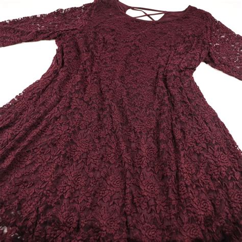 Plus Size Lace Dress Gem