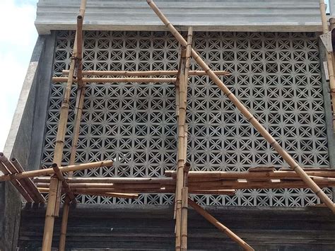 Aplikasi And Pemasangan Produk Bata Roster Bata Tempel Atau Bata Expose Bata Roster