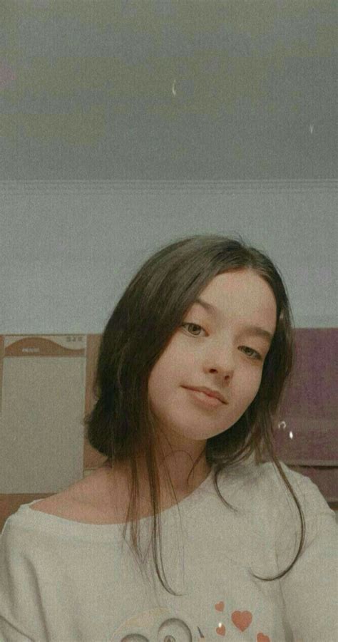 صور بنات كأنها لك ️🌹 Celebrity Facts Glamour World Celebrity Portraits