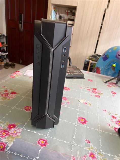 Silverstone Sff Rvz03 Itx Case Computers And Tech Desktops On Carousell