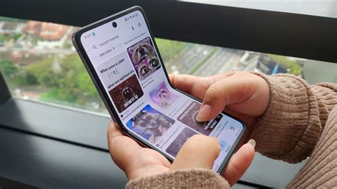 Review OPPO Find N Flip No Gap No Crease Light Hinge