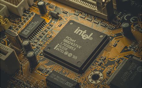 Intel Quietly Announces The Death Of The 32 Bit Architecture Old Games