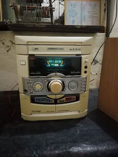 Amplifier Deck Sound System Amplifiers 1081135408