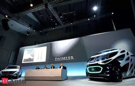 Daimler Truck Hits Record Returns Margin Amid Rising Costs Auto News ET Auto