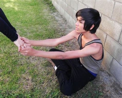 Modelo se somete a cirugía de reasignación de sexo y sigue triunfando en las pasarelas