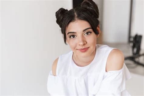 77 مدل مو گوجه ای دخترانه و پسرانه ساده، شلخته و مجلسی با کش برای عروسی