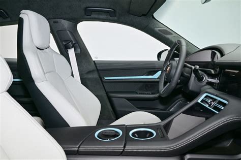 포르쉐 블랙핑크 제니와 디자인한 ‘타이칸 공개 Rpm9 전자신문엔터테인먼트