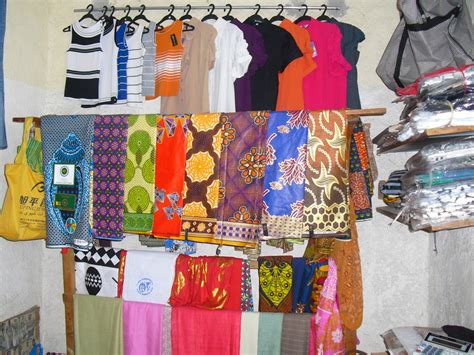 Rainbow Tz Blog Pata Nguo Za Kike Kiume Na Watoto Kutoka Neema