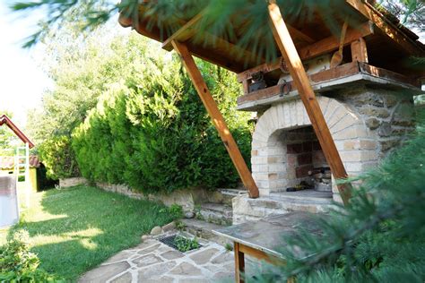 Къща за гости Екокомплекс Катунище село Катунище Община Котел