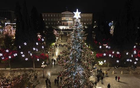 ‘반짝반짝 크리스마스 트리 변기보다 더럽다…이유는 소다