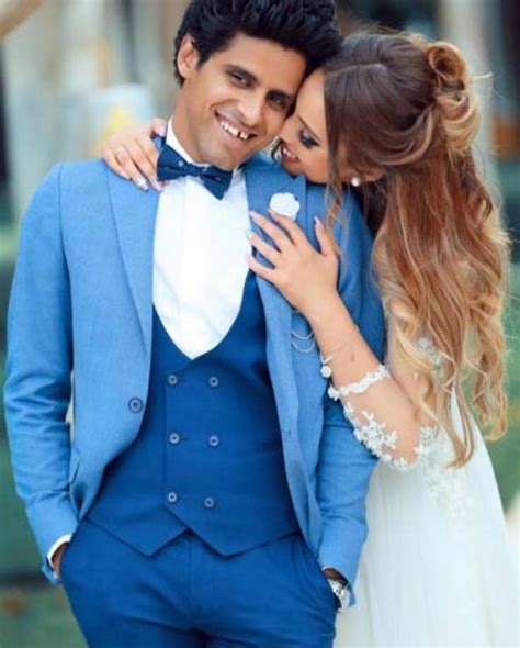 24 صورة تجمع إسراء عبد الفتاح وزوجها حمدي الميرغني في لحظات الرومانسية