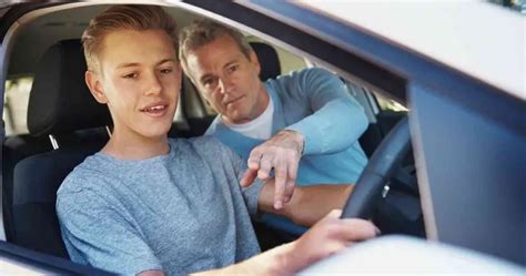 10 Best Driving Test Tips To Pass The First Time
