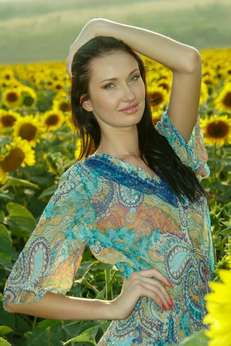 Field Of Sunflowers — Izolda M