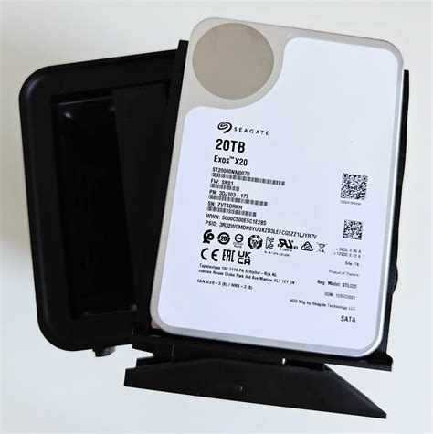 Обзор Terramaster F4 424 Мощный и недорогой Nas умеющий быть Synology