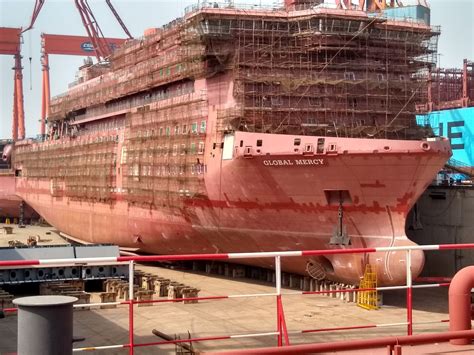 Transformations Leaky Vessels