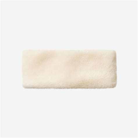 이미스 로고 자카드 퍼 머플러 화이트 Emis Kream